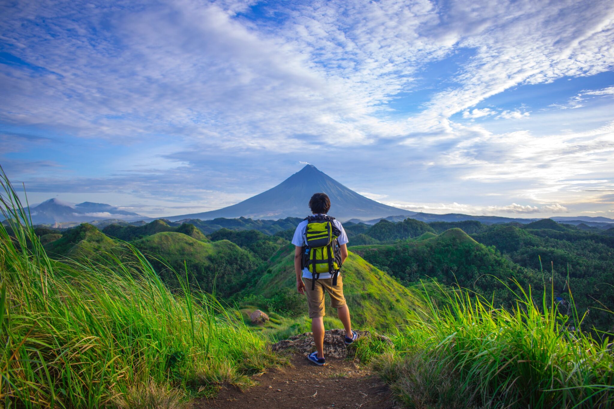 Travel Vlogging: Sharing Your Adventures With The World
